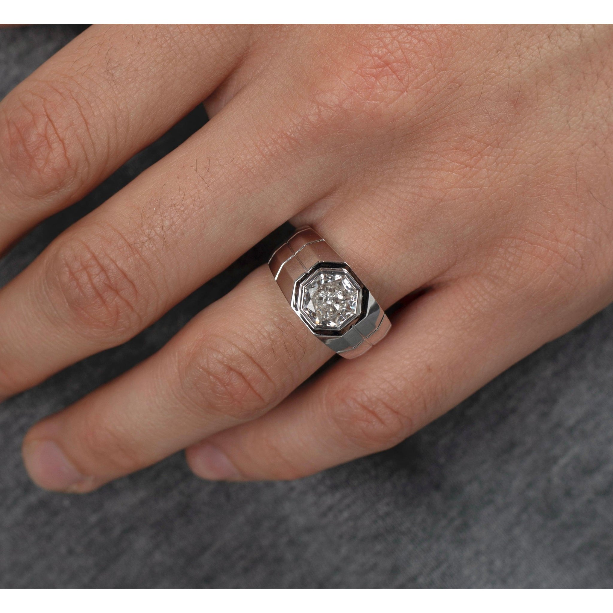 Bezel Set Solitaire 3 Carat Octagon CVD Diamond Mens Ring In Platinum ...